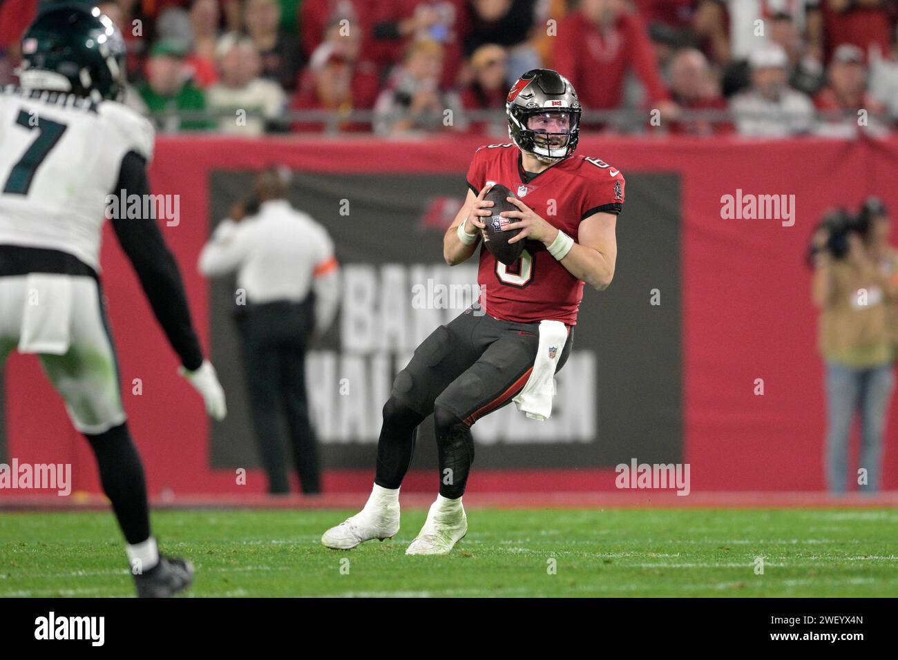Tampa Bay Buccaneers quarterback Baker Mayfield (6) looks for a ...