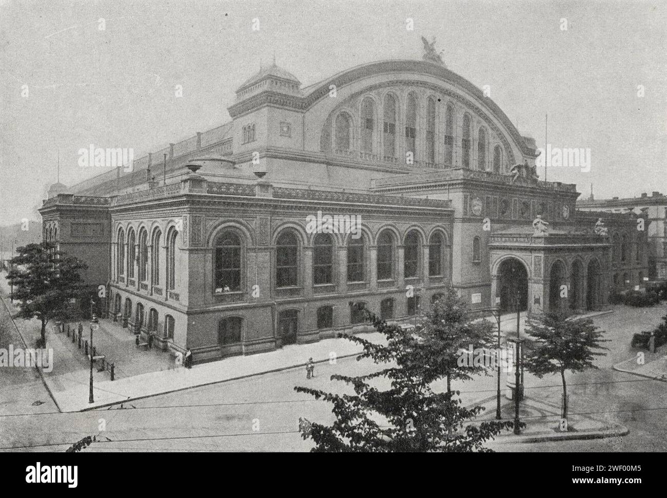 Anhalter Bahnhof zu Berlin, 1911 Stock Photo - Alamy