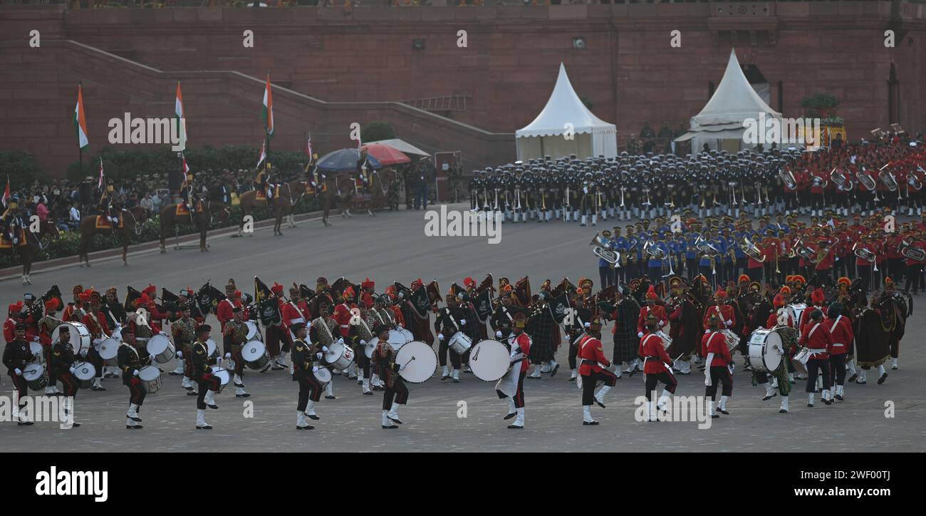 NEW DELHI, INDIA - JANUARY 27: Tri-service bands perform during full ...