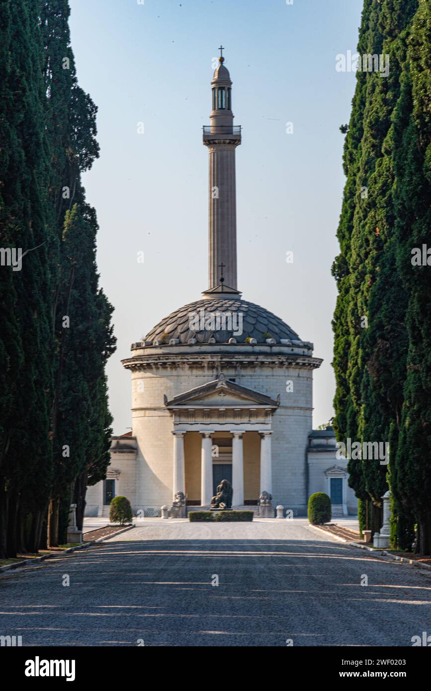 Brescia cemetery vantiniano hi-res stock photography and images - Alamy