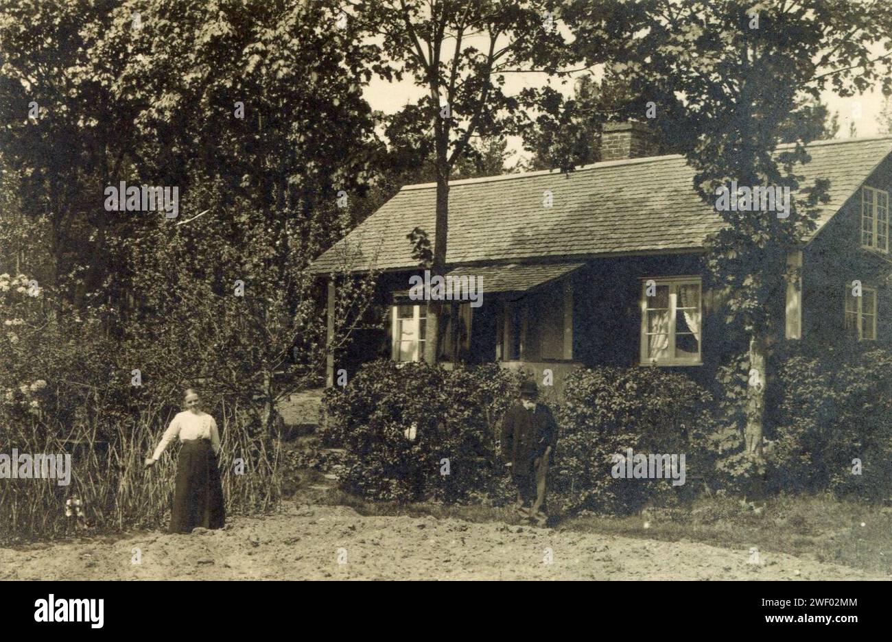 Anna Lisa Erlandsdotter Brand home, Daln c 1920 Stock Photo - Alamy