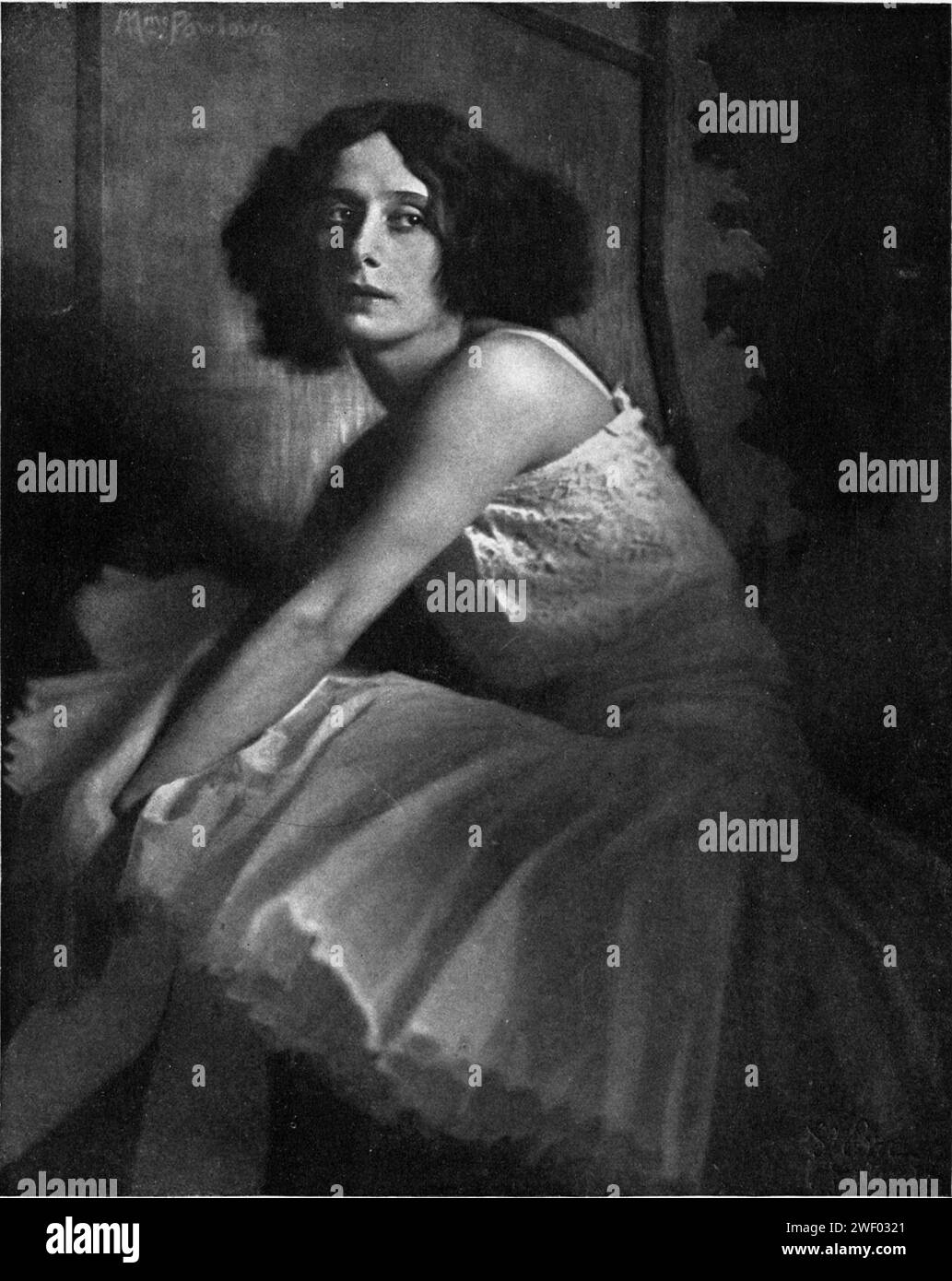 Anna pavlova 1913 hi-res stock photography and images - Alamy