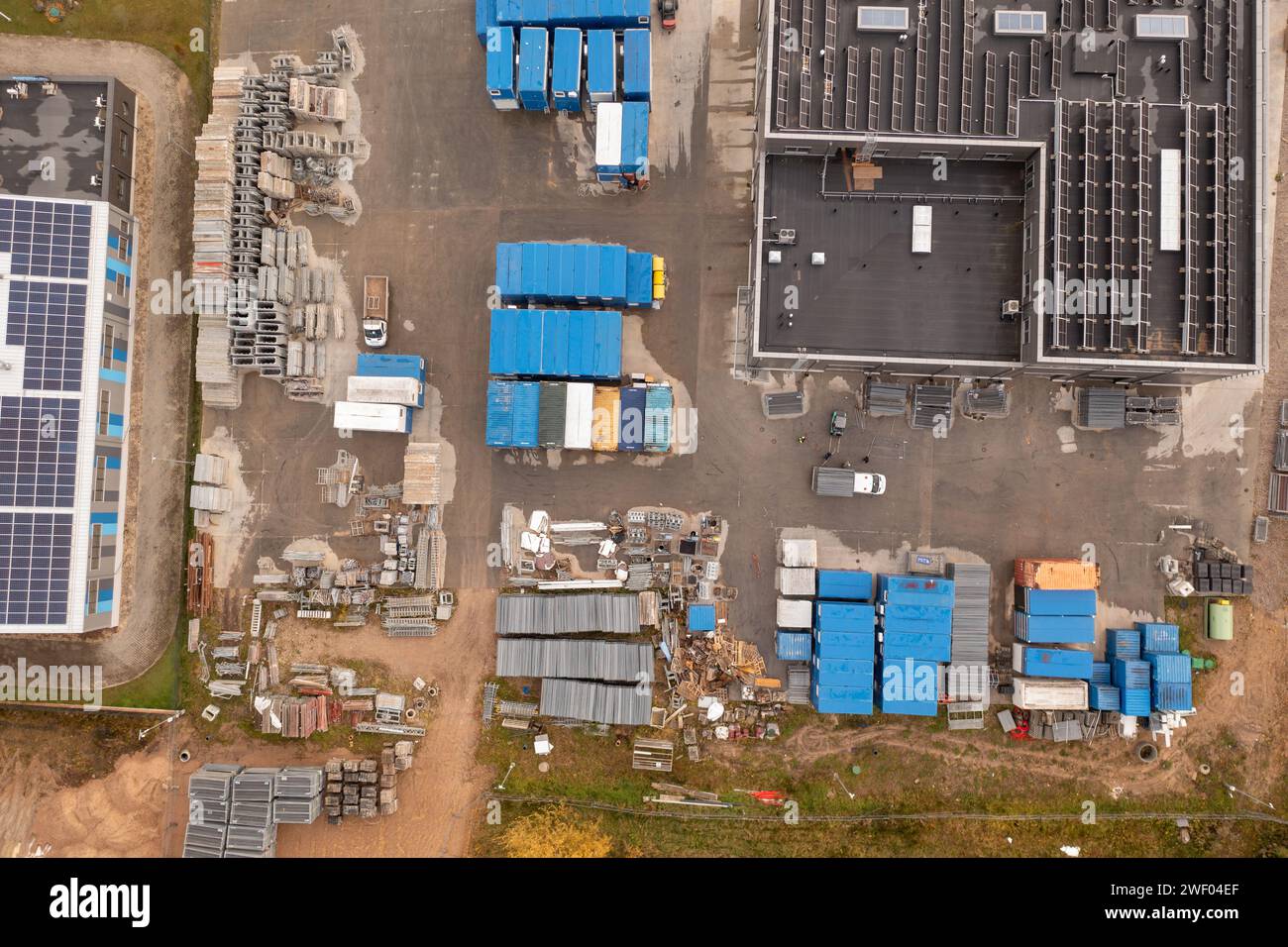 Sideways aerial view drone flight hi-res stock photography and images ...