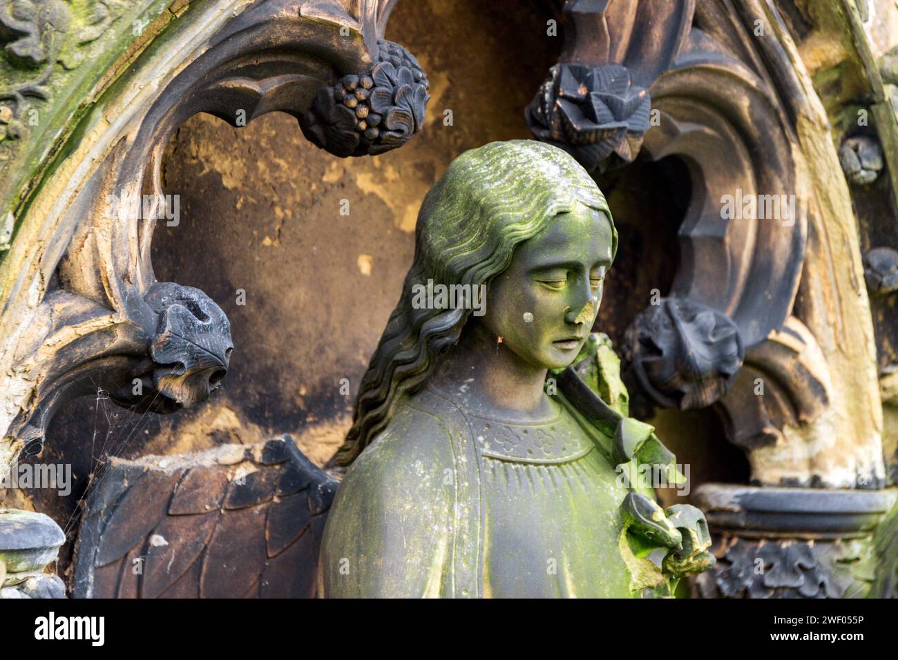 Weaste cemetery hi-res stock photography and images - Alamy