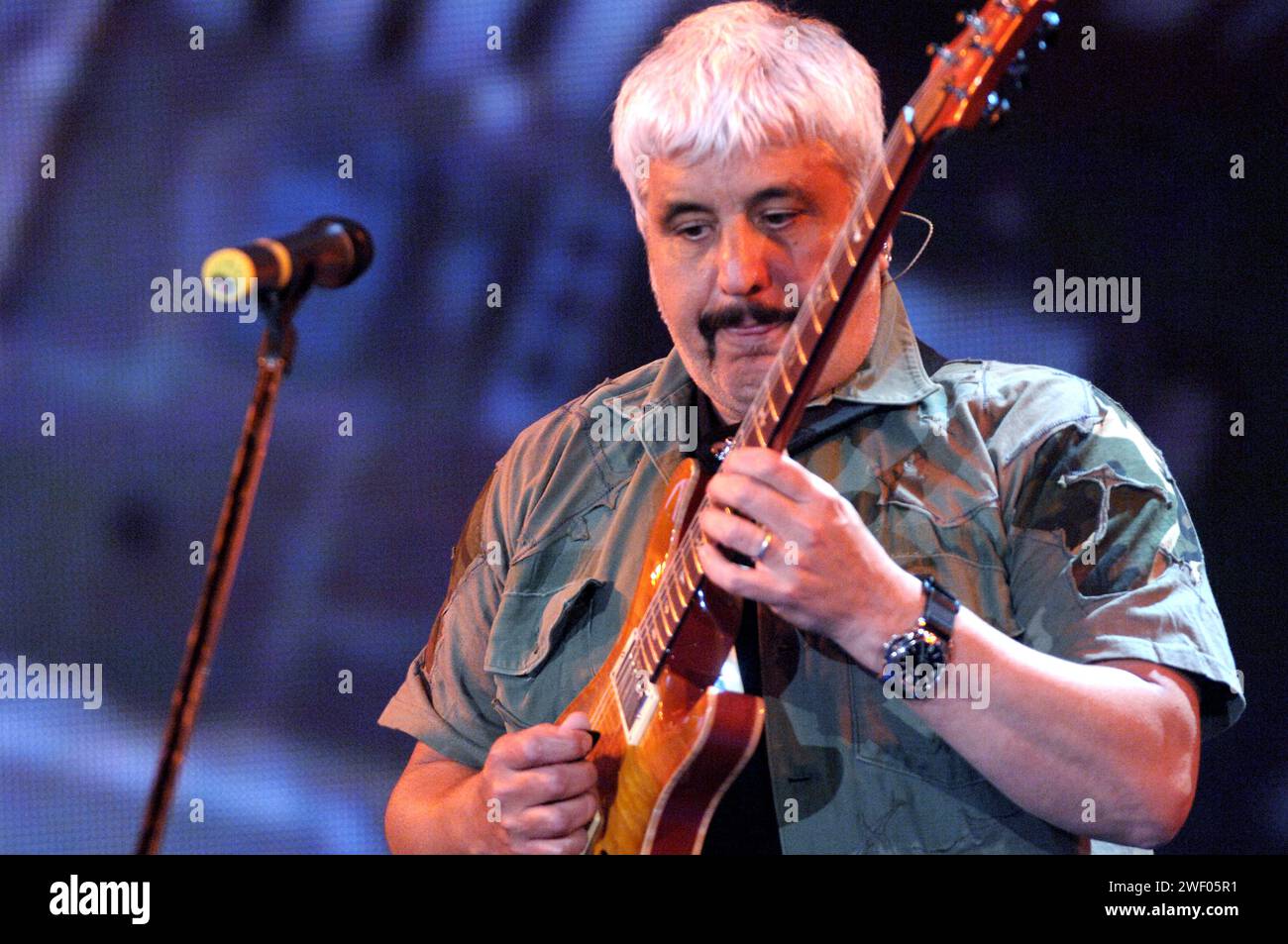 Pino daniele immagini hi-res stock photography and images - Alamy