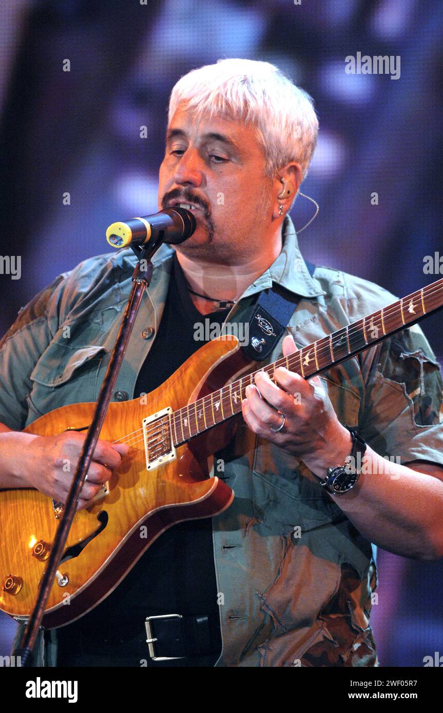 Pino daniele immagini hi-res stock photography and images - Alamy