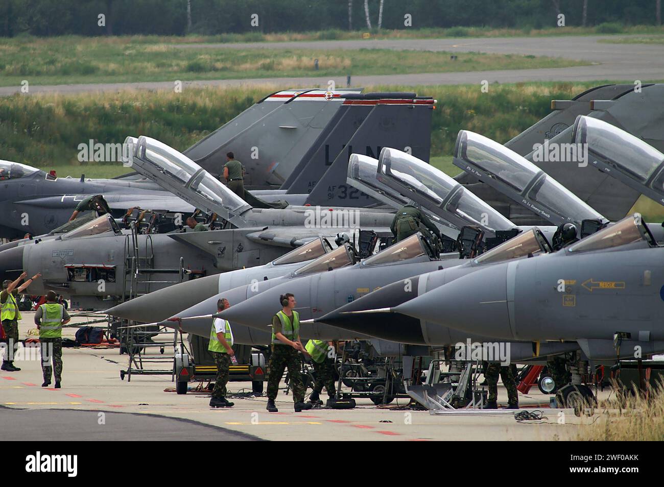Training pilotenausbildung hi-res stock photography and images - Alamy