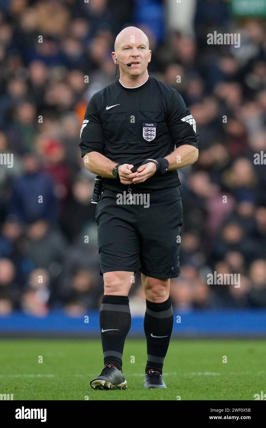 Referee Simon Hooper during the Emirates FA Cup Fourth Round match ...
