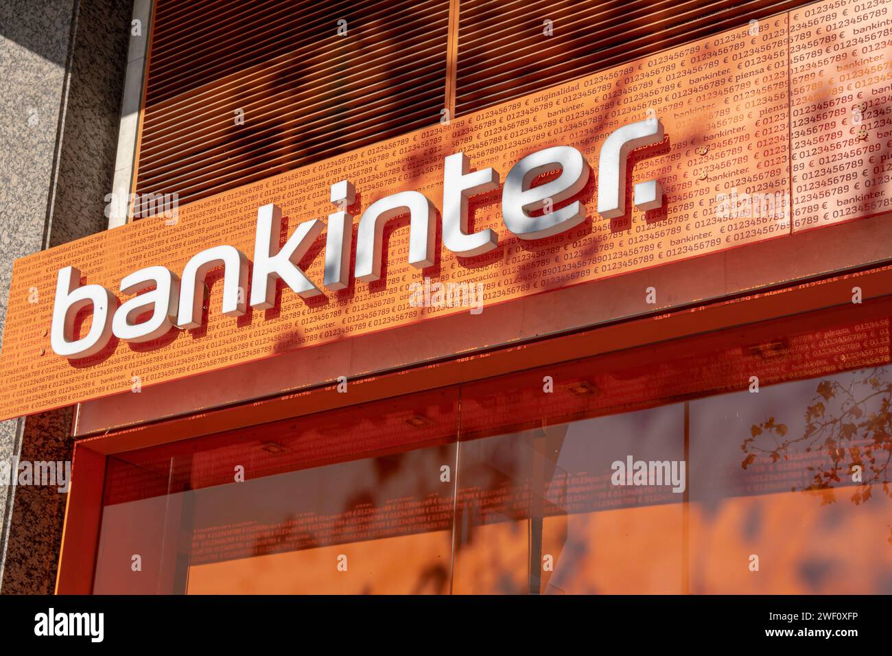 International financial institution logo hi-res stock photography and ...