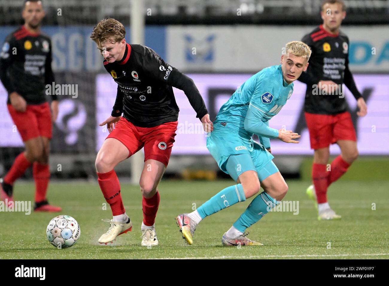 ROTTERDAM - (l-r) Cisse Sandra of sbv Excelsior, Oscar Fraulo of FC ...