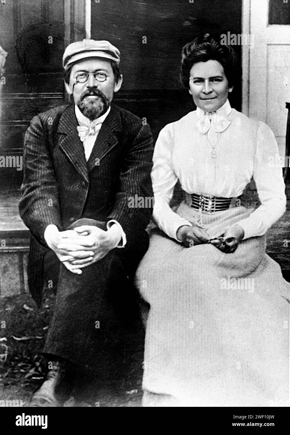 Anton Chekhov and Olga Knipper, 1901 Stock Photo - Alamy