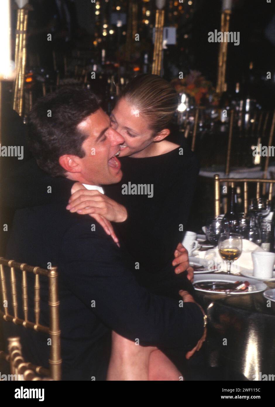 Carolyn bessette kennedy 1996 hi-res stock photography and images - Alamy