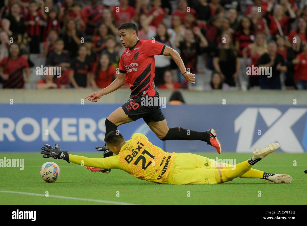 Curitiba, Brazil. 27th Jan, 2024. Julimar and José Colman during ...