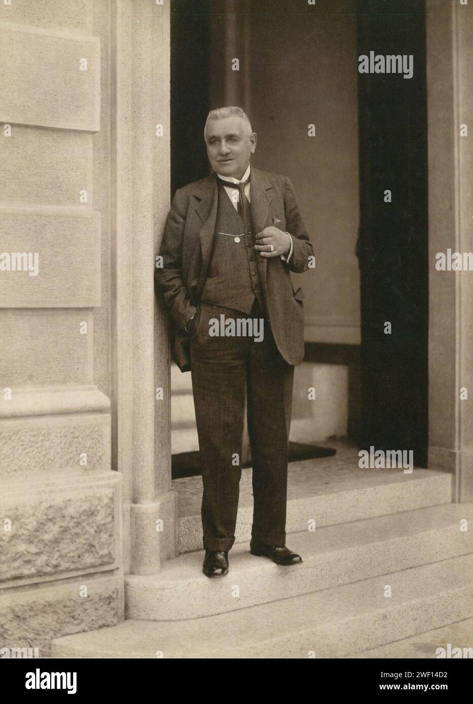 Antonio Bernocchi, Scuola Bernocchi per la Moda e Design, 1919, Regione ...