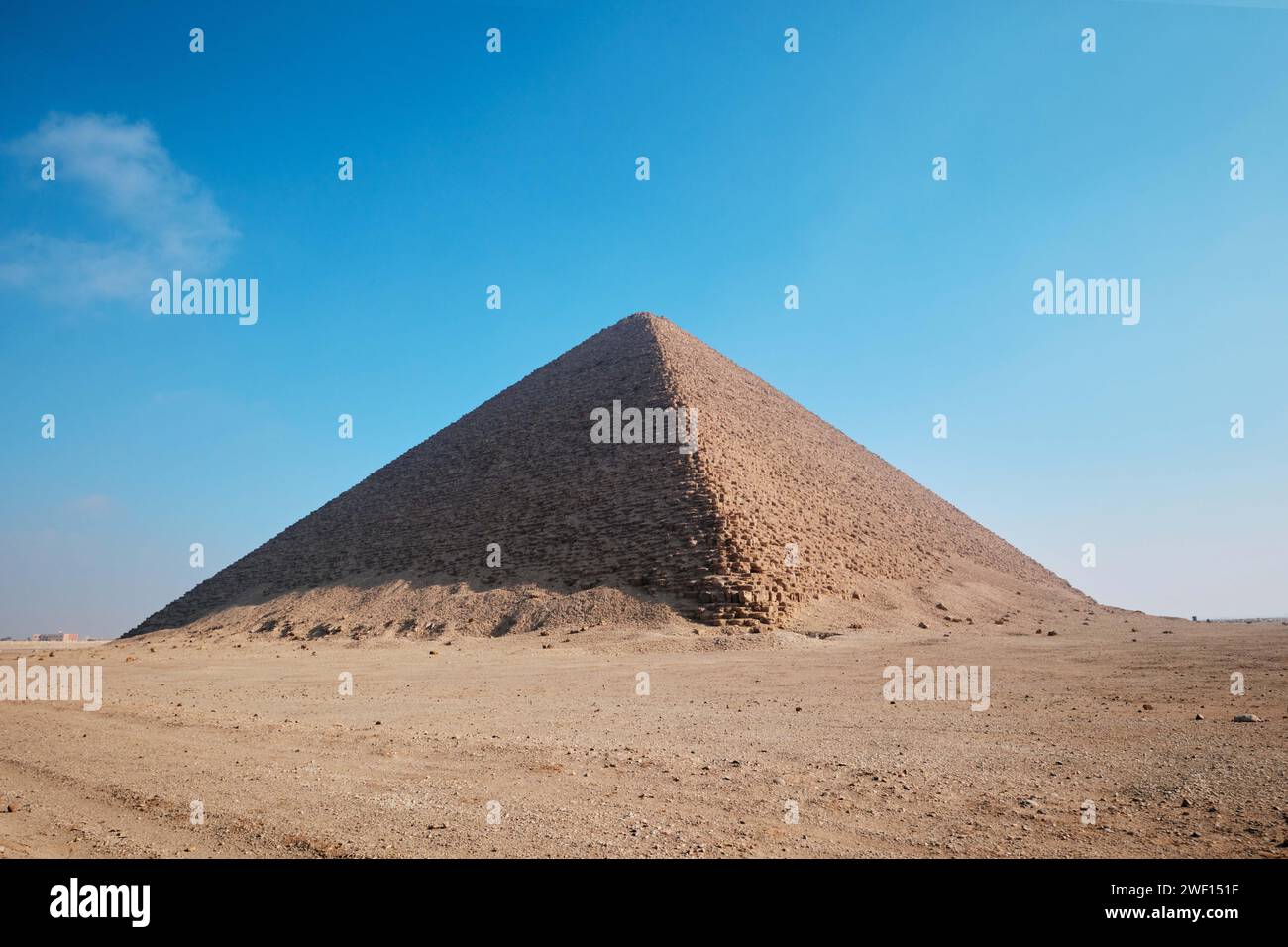 Dahshur, Egypt - January 2, 2024: View of the Red Pyramid and parched ...