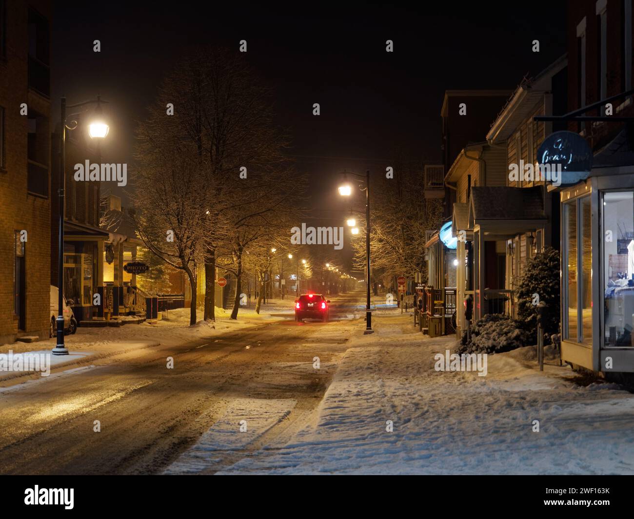 Quebec city winter lights hi-res stock photography and images - Alamy
