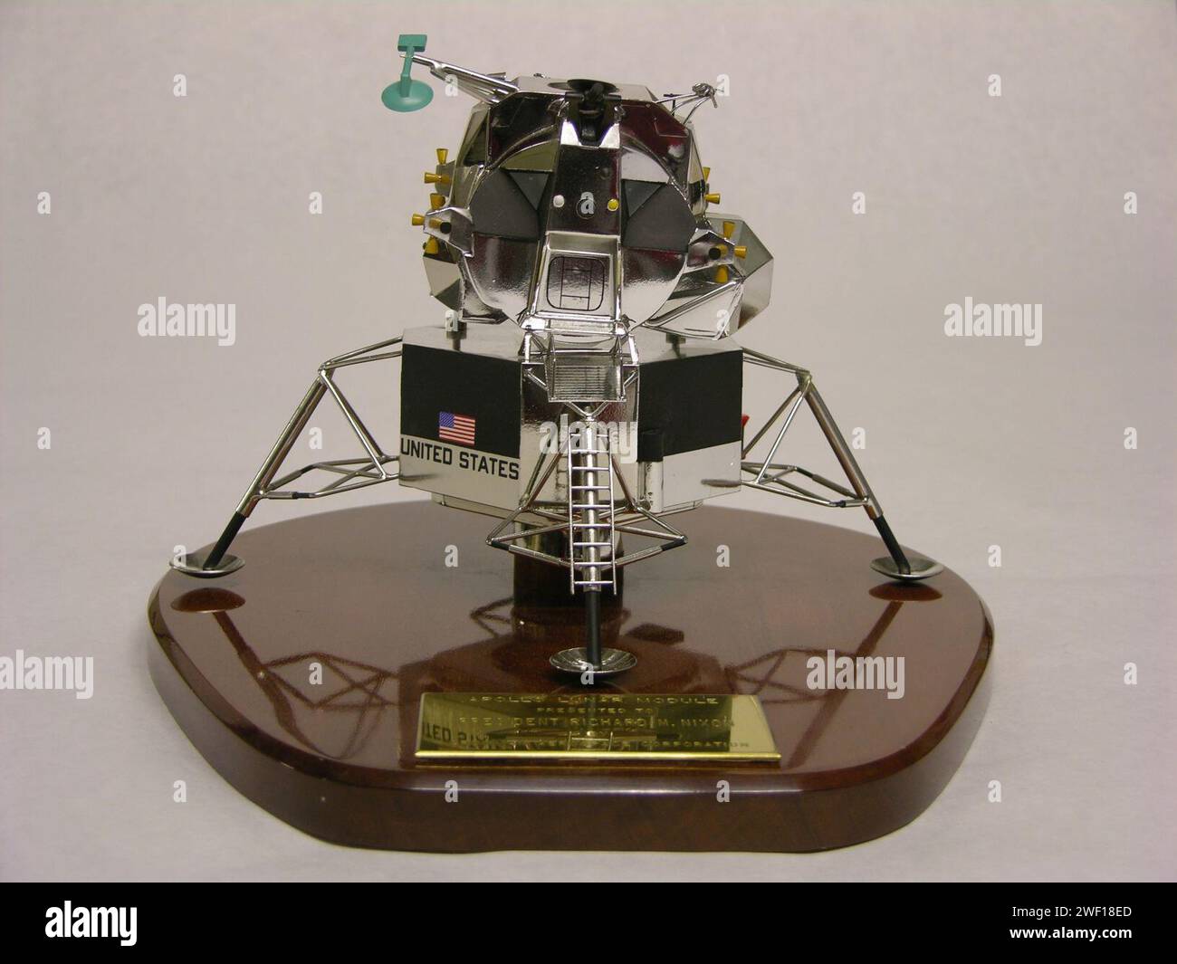 Scale model of lunar module hi-res stock photography and images - Alamy