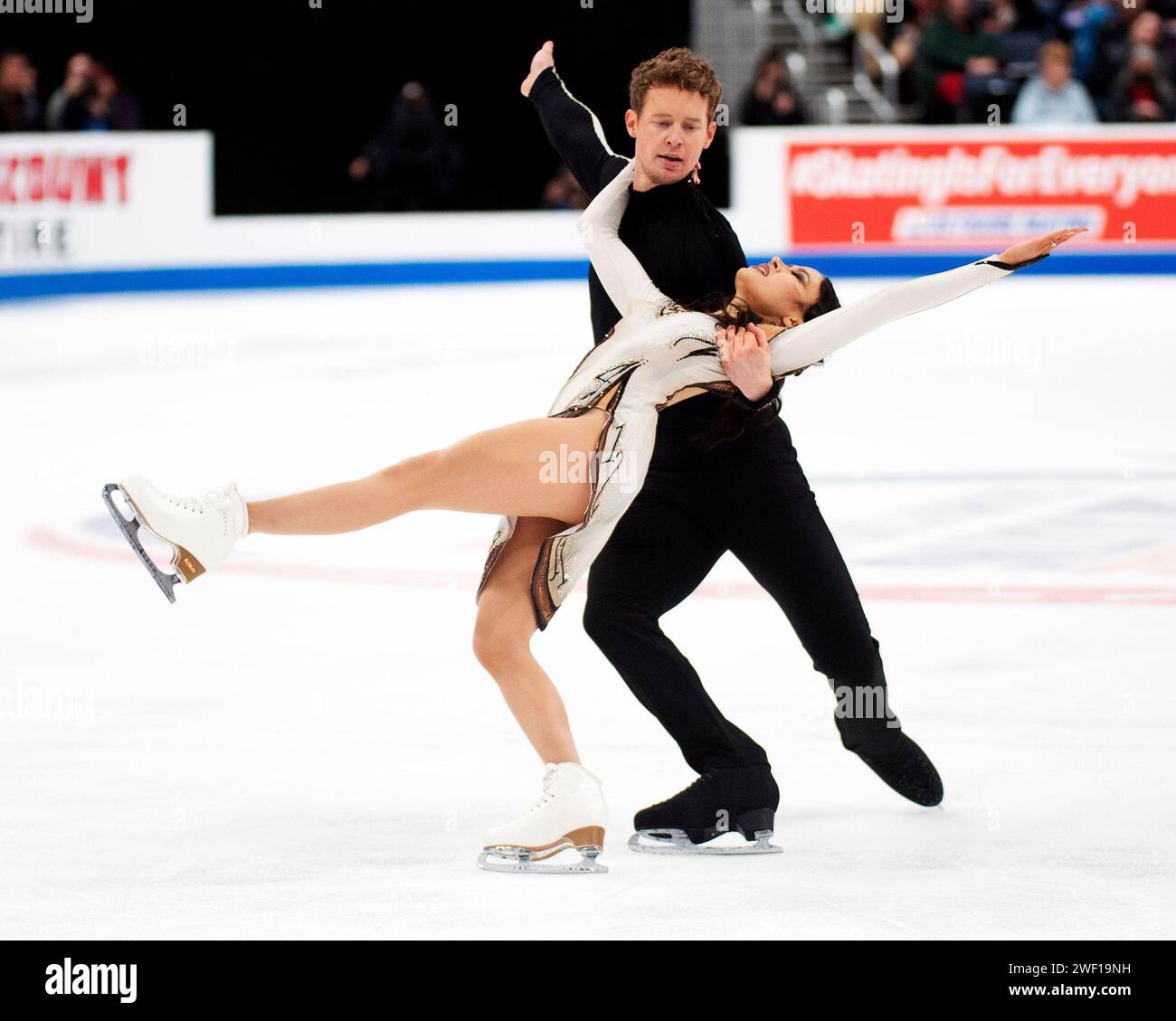 Pairs free dance competition hi-res stock photography and images - Alamy