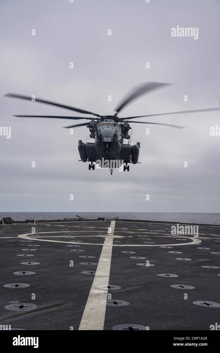 A CH-53E Super Stallion, attached to Marine Medium Tilt-rotor Squadron ...