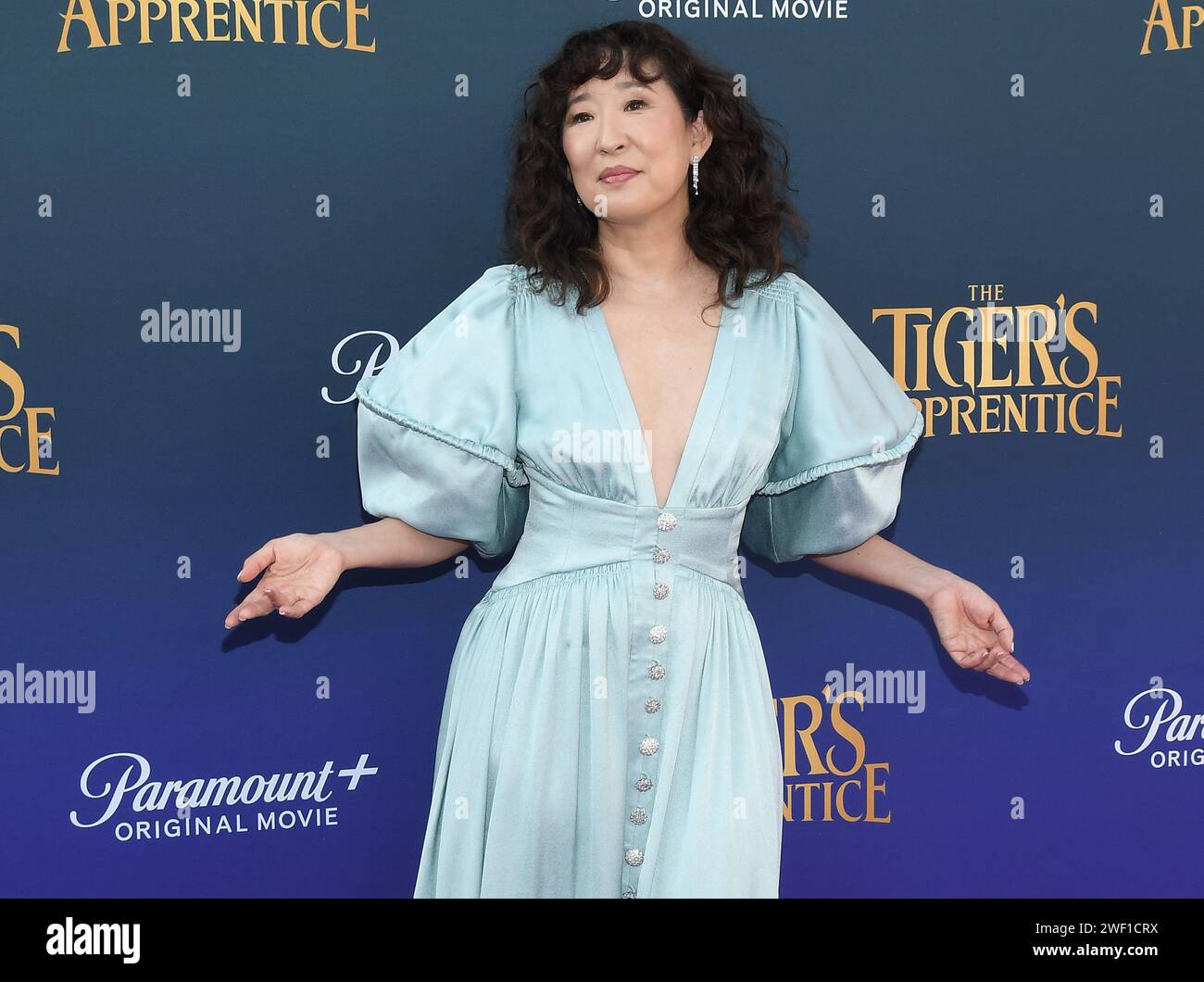 Los Angeles, USA. 27th Jan, 2024. Sandra Oh arrives at the Paramount 's ...