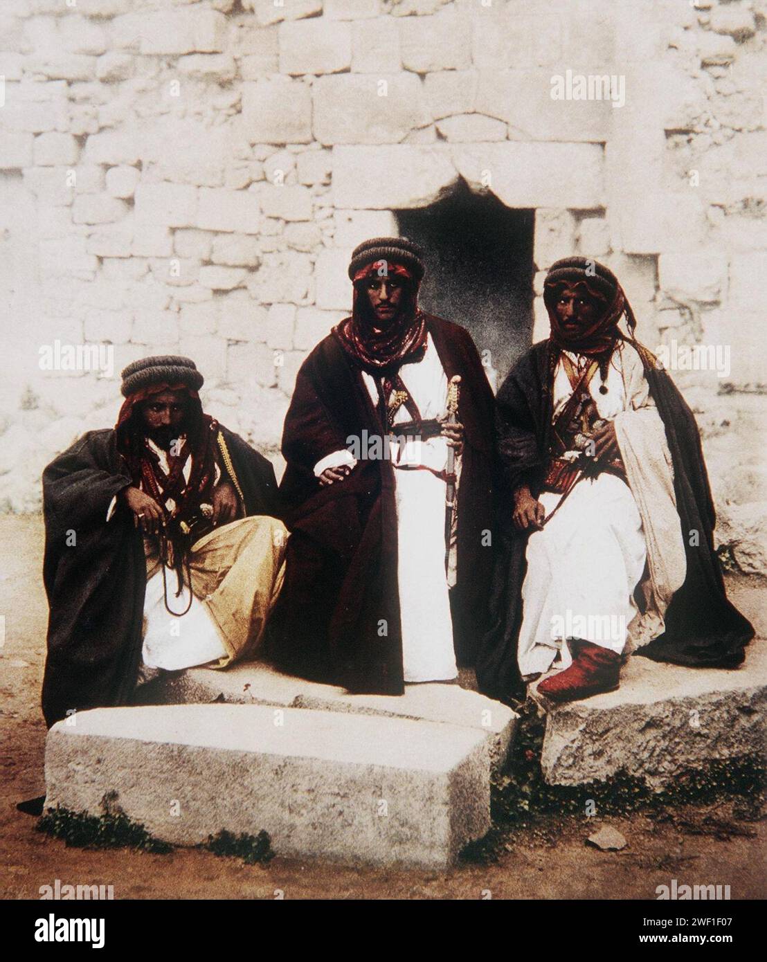 ARAB M IN TRADITIONAL GARB. COLOR PHOTO TAK IN LATE 19TH CTURY BY FRCH ...