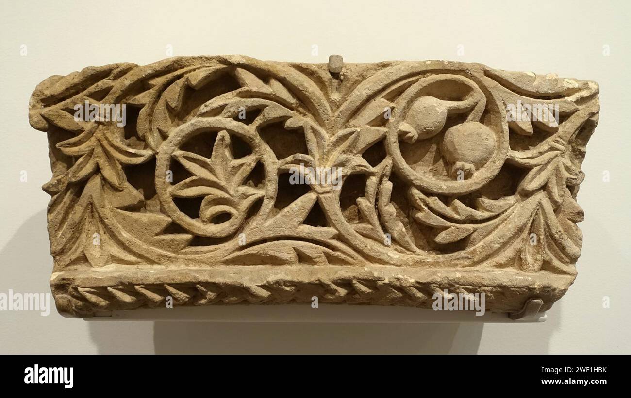 Arch section with acanthus scroll, fruit and tendrils, Egypt, early 5th ...