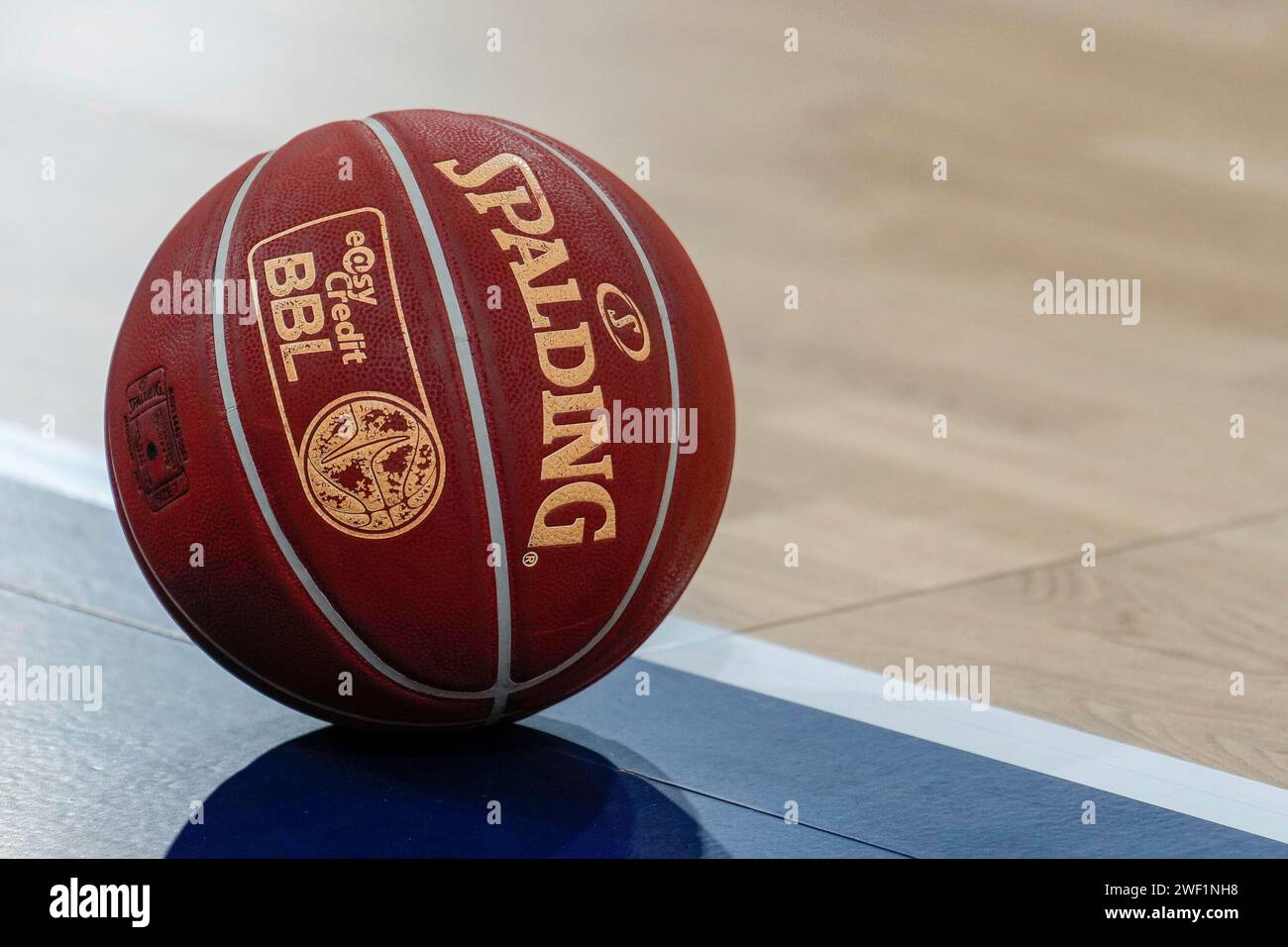Heidelberg, Deutschland. 27th Jan, 2024. Ein Ball der Marke Spalding ...