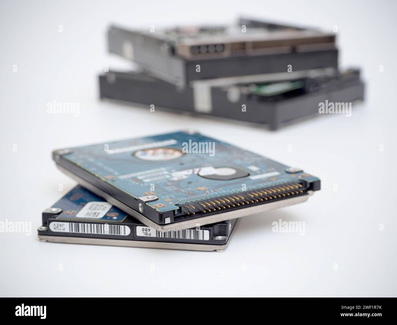 electronic device hard drive storage for laptop and computer desktop ...