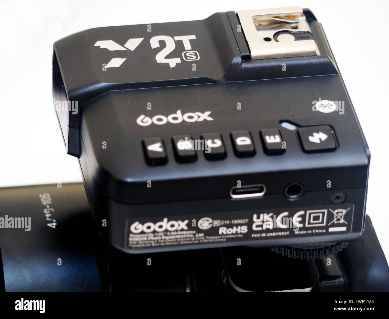 Trigger godox hi-res stock photography and images - Alamy