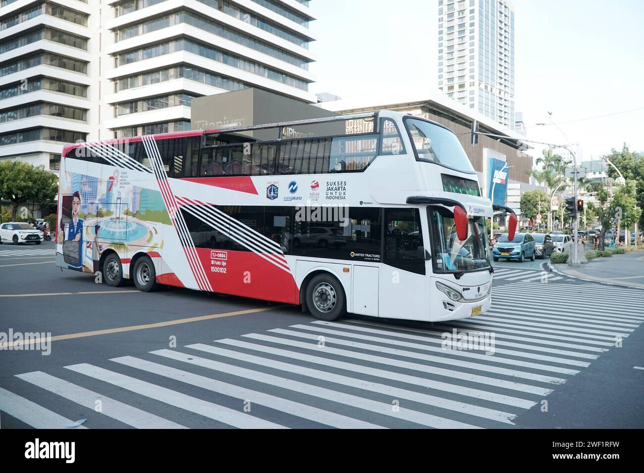 bus, double decker, city, transport, transportation, street, travel ...
