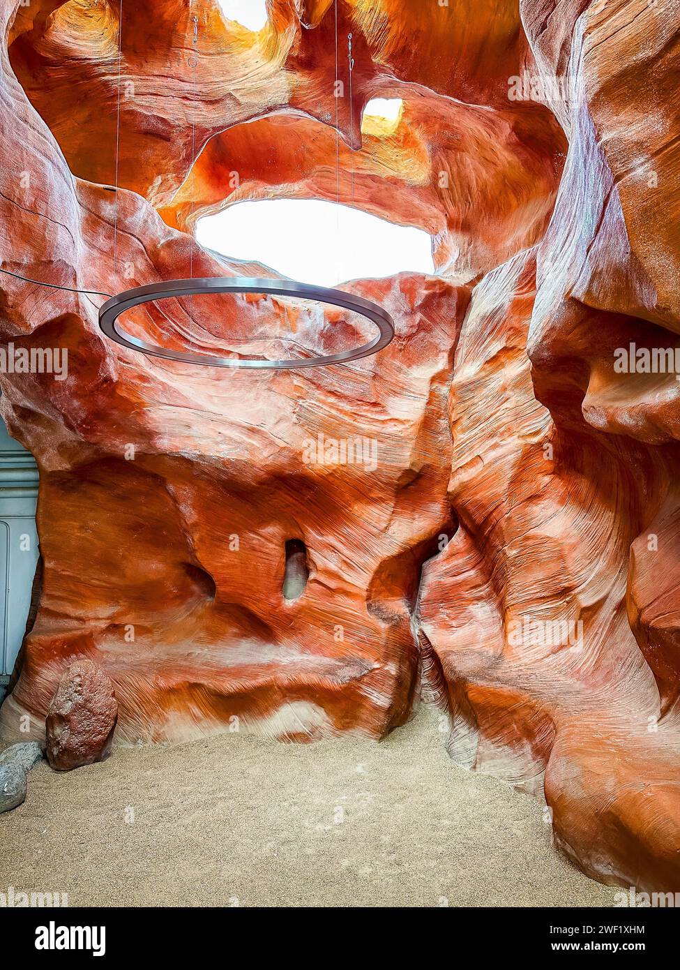 Cafe photoshoot hi-res stock photography and images - Alamy