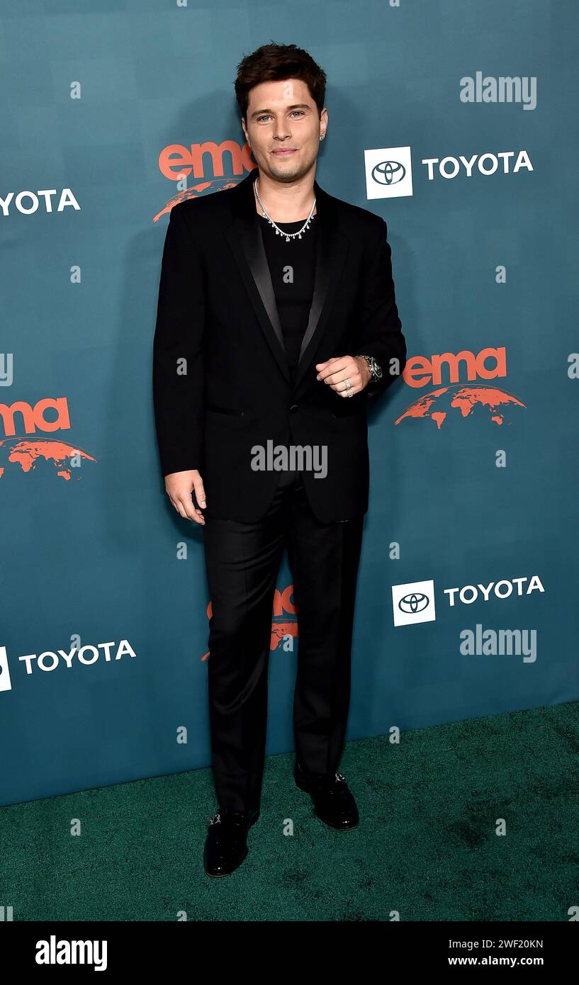 Los Angeles, USA. 27th Jan, 2024. Ronen Rubinstein arriving at the EMA ...