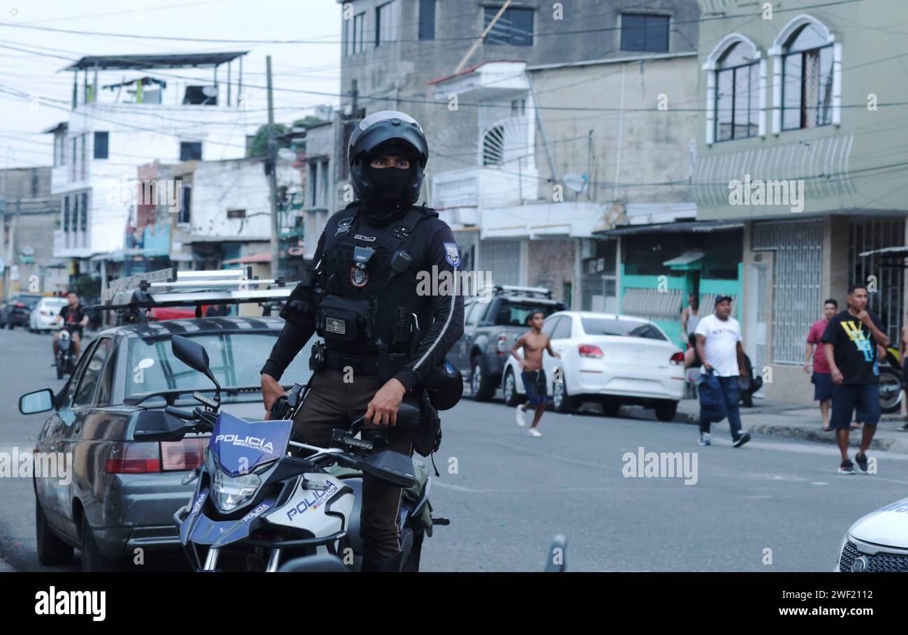 GYE-OPERATIVO POLICIA Guayaquil, sabado 27 de enero del 2024 Durante un ...