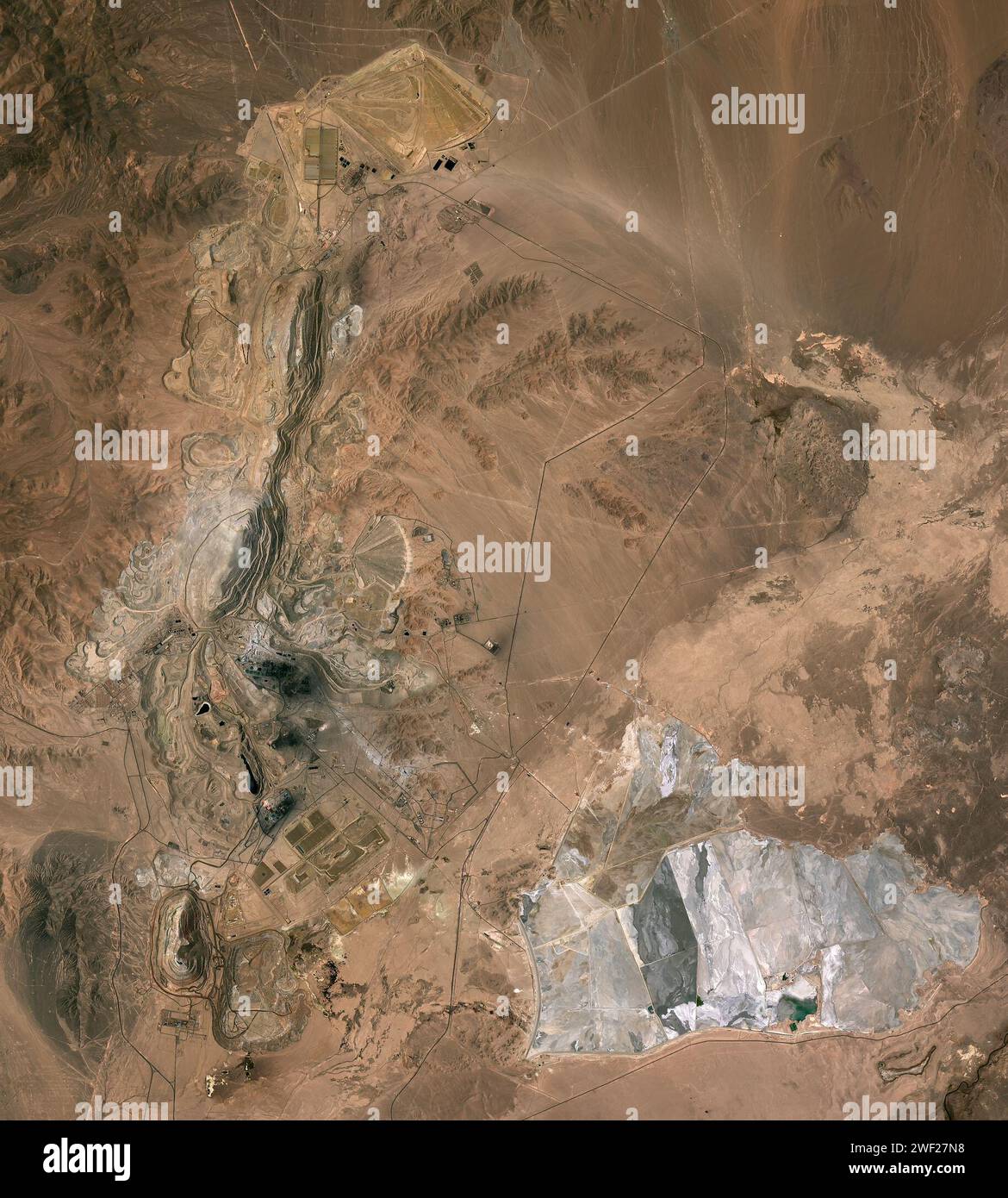 Chile. 4th Jan, 2024. The Chuquicamata mine in northern Chile's Atacama ...