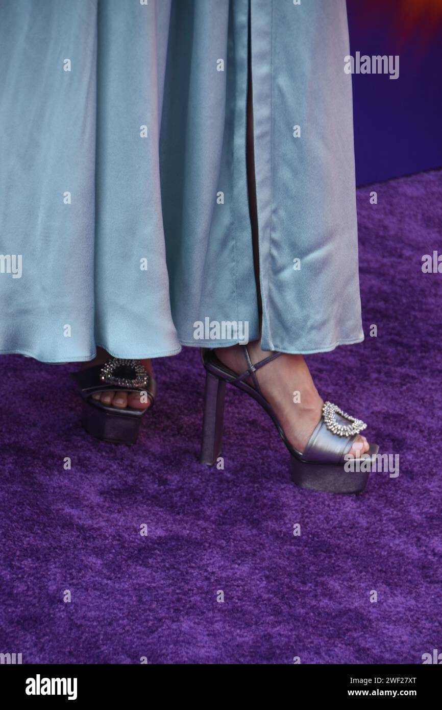 Los Angeles, California, USA 27th January 2024 Actress Sandra Oh, shoe ...