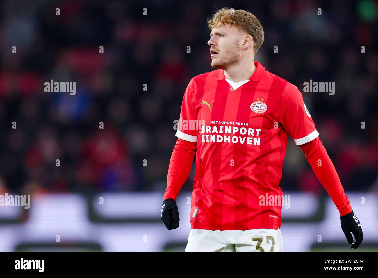 EINDHOVEN, NETHERLANDS - JANUARY 27: Yorbe Vertessen (PSV Eindhoven ...