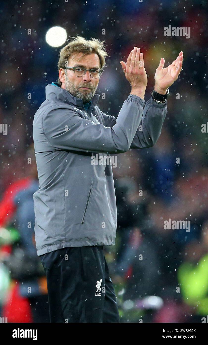 Fußball europa hi-res stock photography and images - Alamy