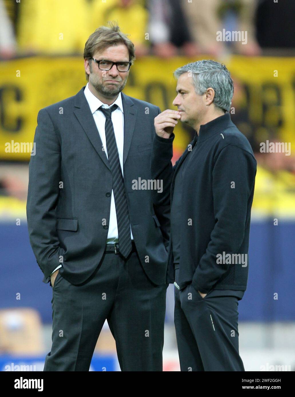 Trainer Coach Jose Mourinho Real Madrid und Trainer JŸrgen Juergen ...