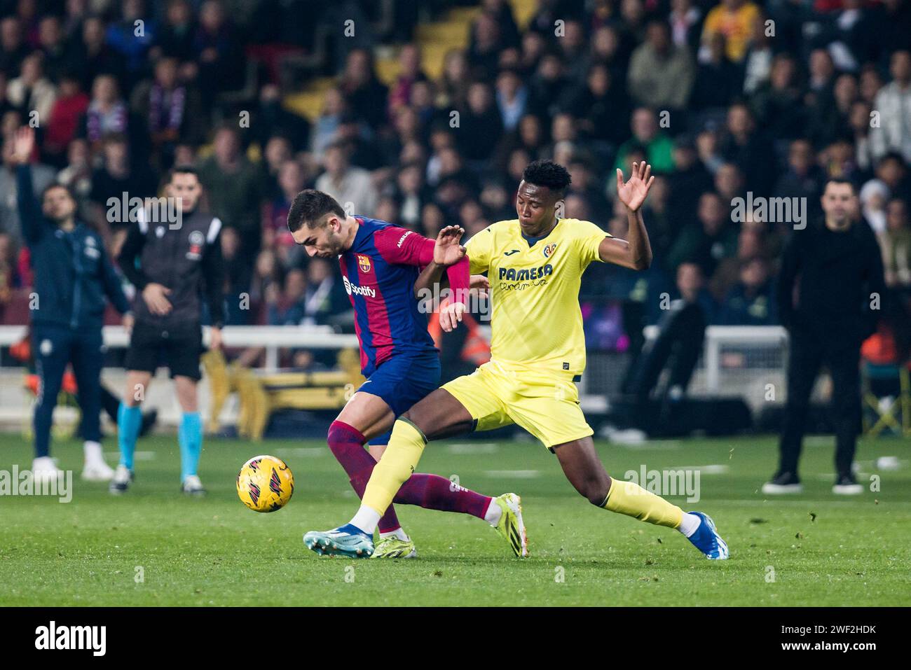 Ferran Torres of FC Barcelona in action against YersonÂ Mosquera of ...