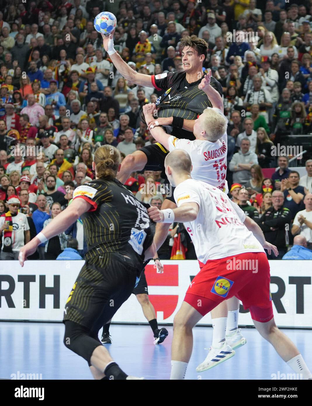 Julian Koster of Germany and Magnus Saugstrup Jensen of Denmark during ...