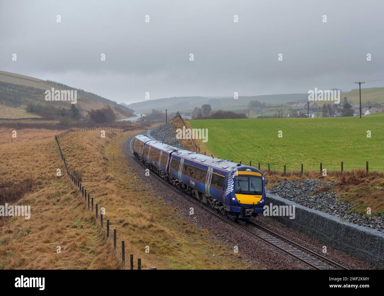 Scotrail class 170 diesel train hi-res stock photography and images - Alamy