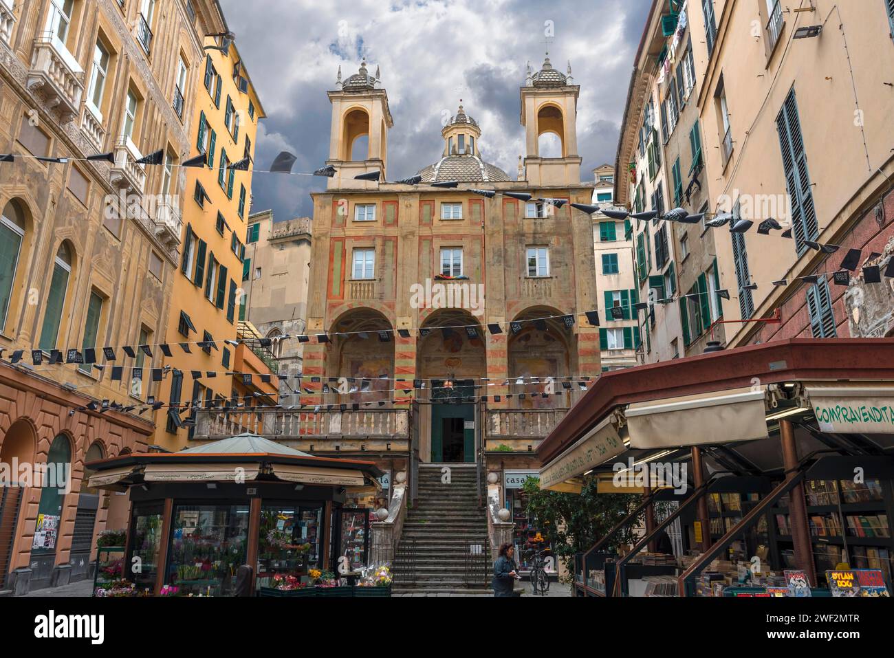 Square with the church of San Pietro ion Banchi, consecrated in 1585 ...