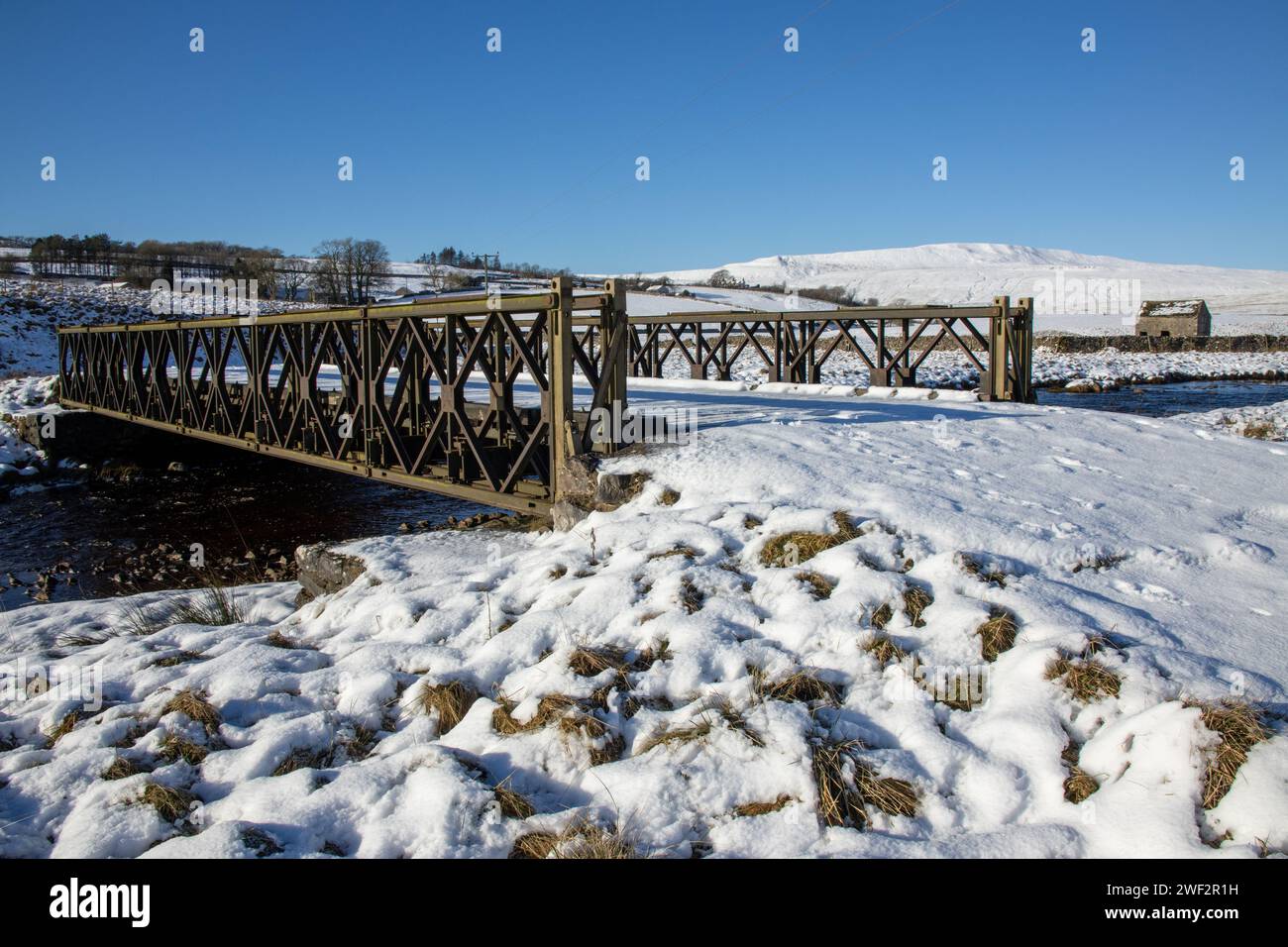Typical yorkshire winter hi-res stock photography and images - Alamy