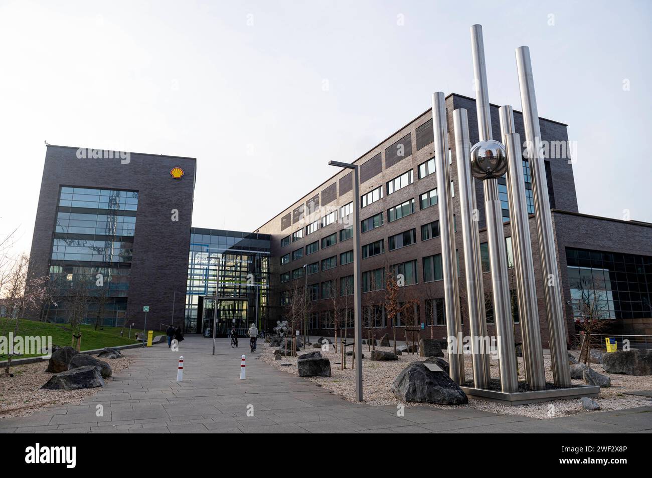 Amsterdam The Netherlands 27th January 2024 Amsterdam Noord Shell Oil ...