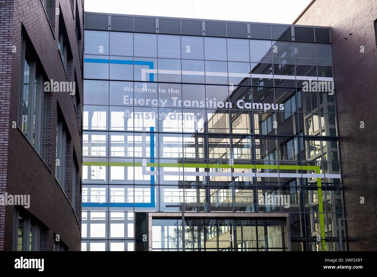 Amsterdam The Netherlands 27th January 2024 Amsterdam Noord Shell Oil ...