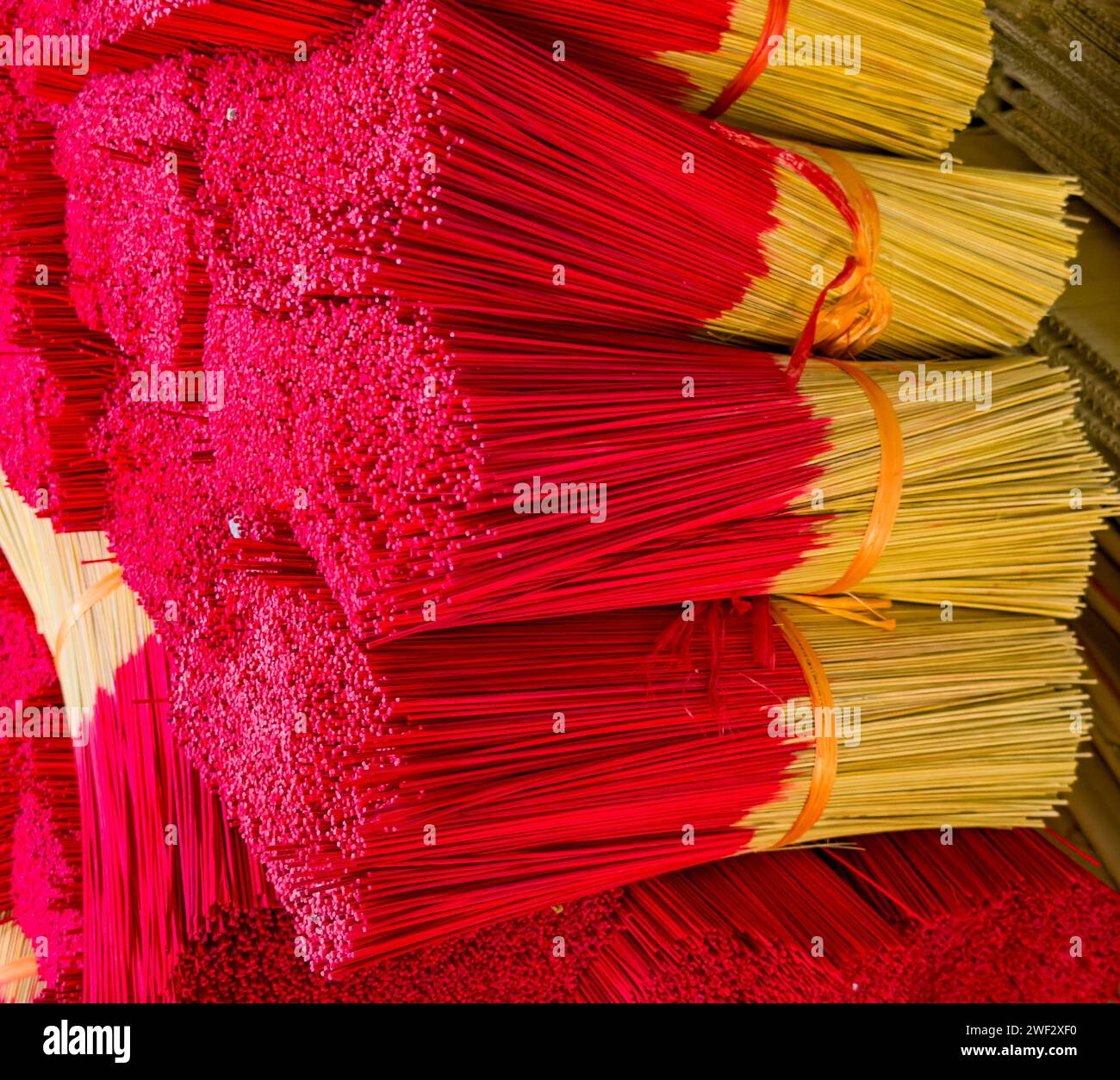 Bundles of incense sticks ready for sale Stock Photo - Alamy