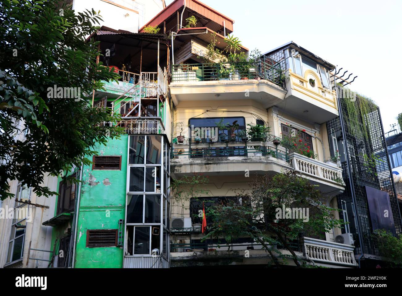 Characteristic buildings in the city of Hanoi, Vietnam Stock Photo - Alamy