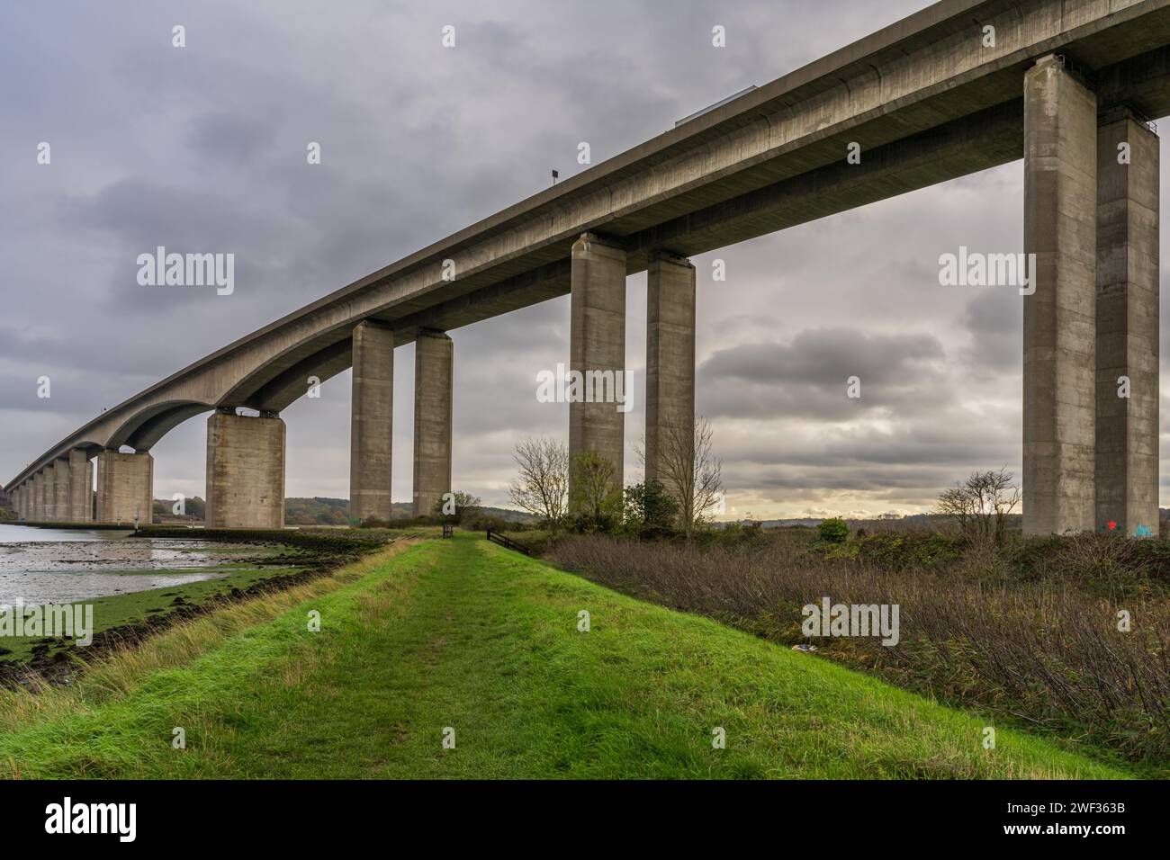 Orwell Bridge near Ipswich, Suffolk, England, UK Stock Photo - Alamy