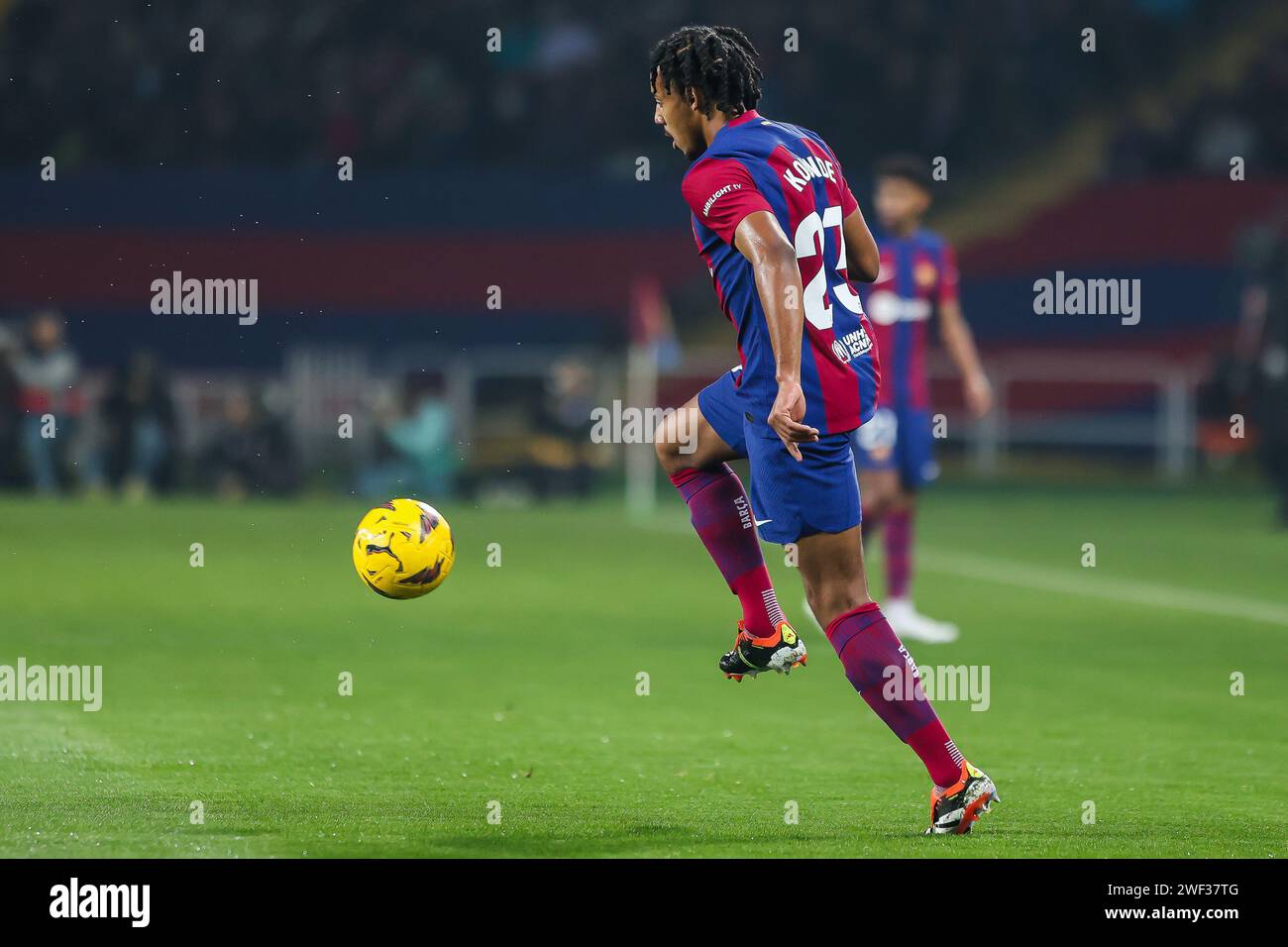 Barcelona, Spain. 27th Jan, 2024. Jules Kounde (23) of FC Barcelona ...