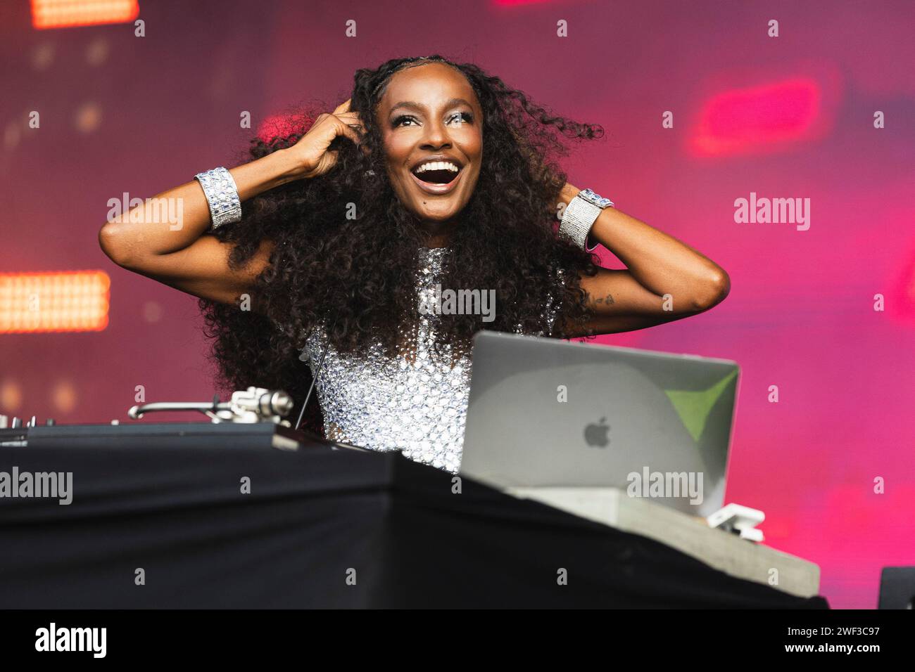 Memorial de america latina hi-res stock photography and images - Alamy